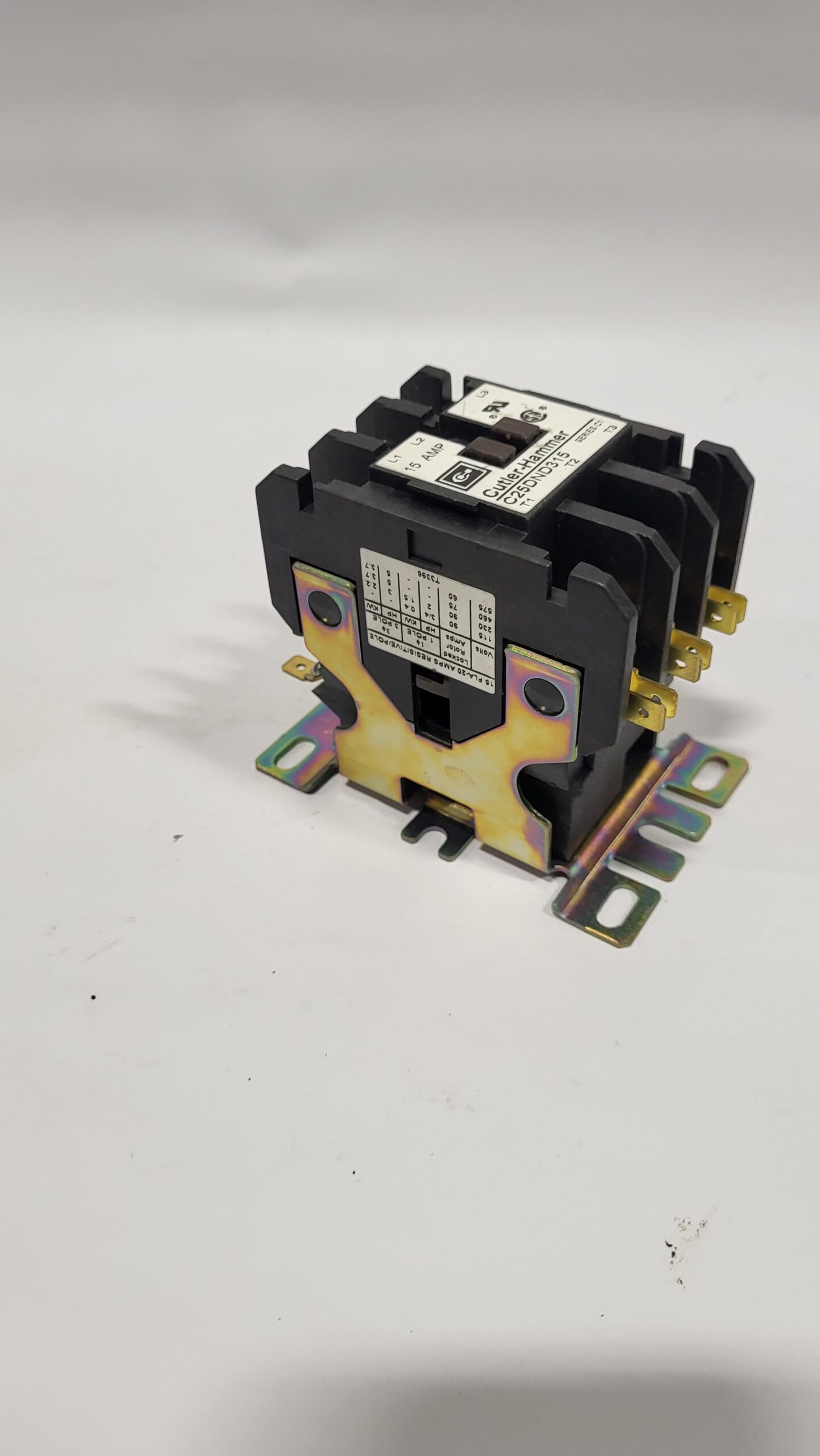 LIGHTNING CONTACTOR 3P 60A COIL 208/240V - SIB Electric Inc