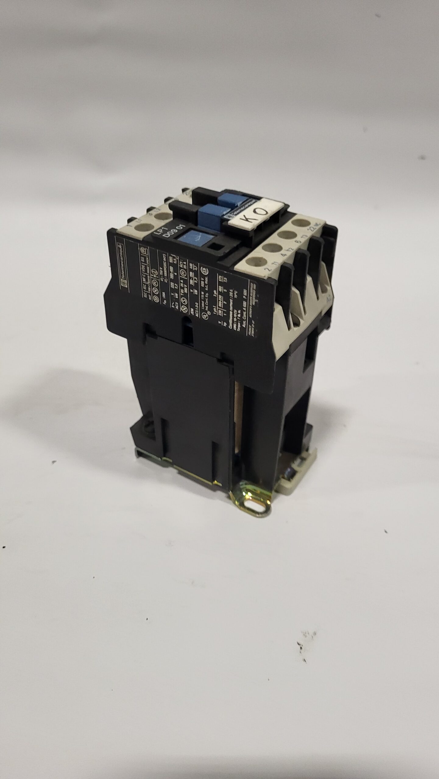 CONTACTOR EUR. 7.5HP COIL 24V - SIB Electric Inc