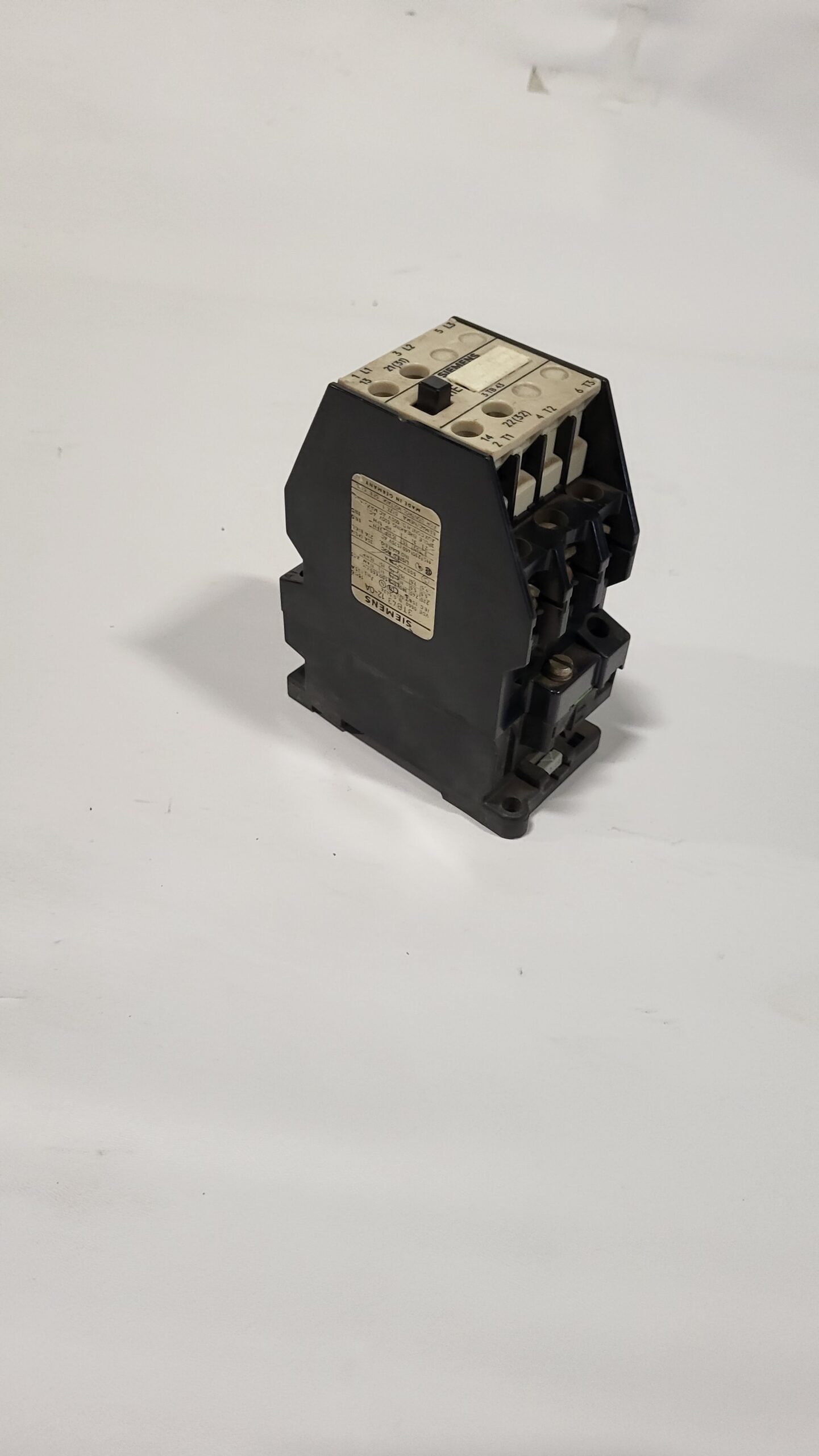 CONTACTOR 15HP COIL 24V - SIB Electric Inc
