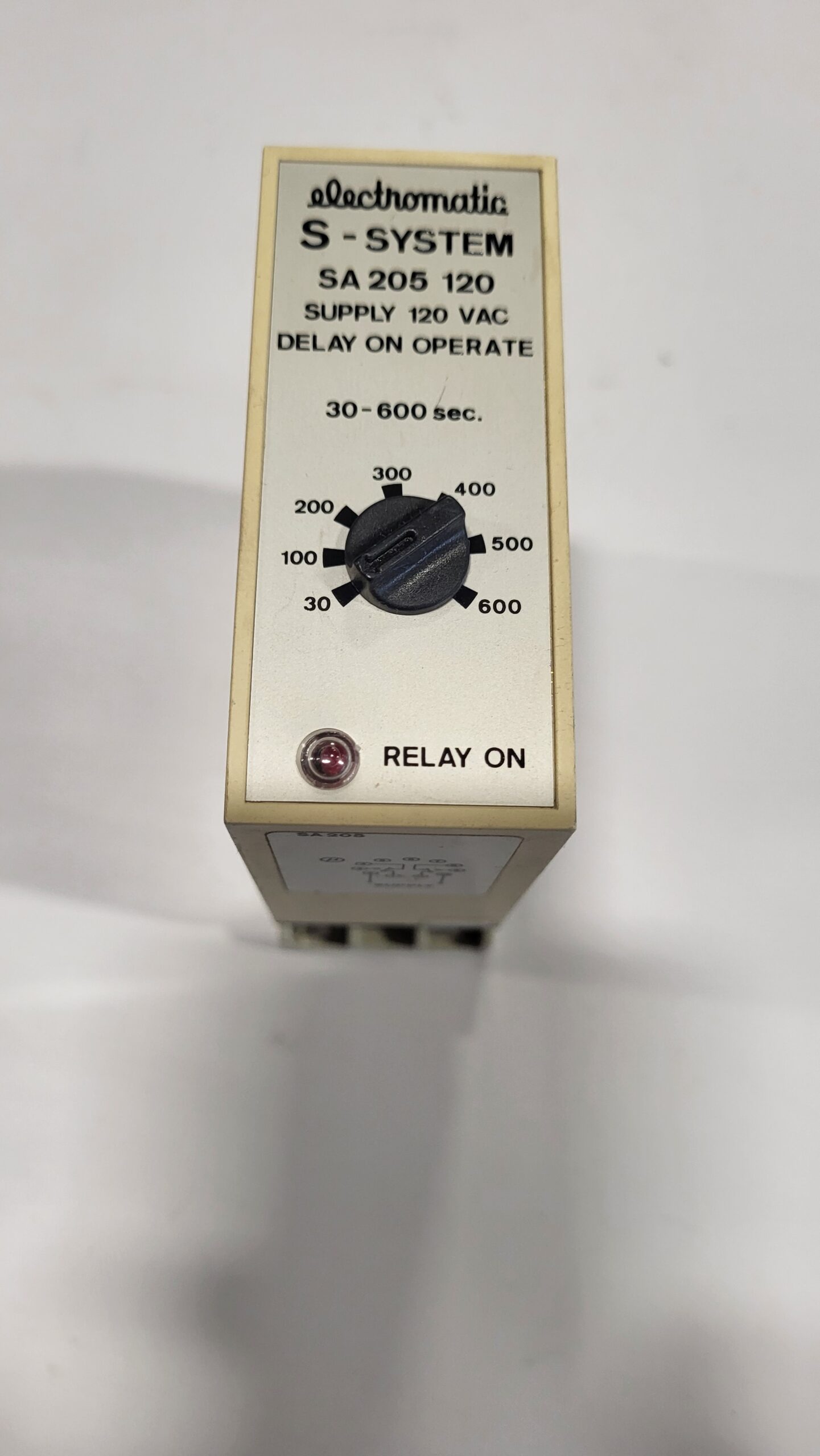 TIME DELAY RELAY ON OPERATED 120VAC, 11 PINS (0.15-3 sec.) - SIB ...