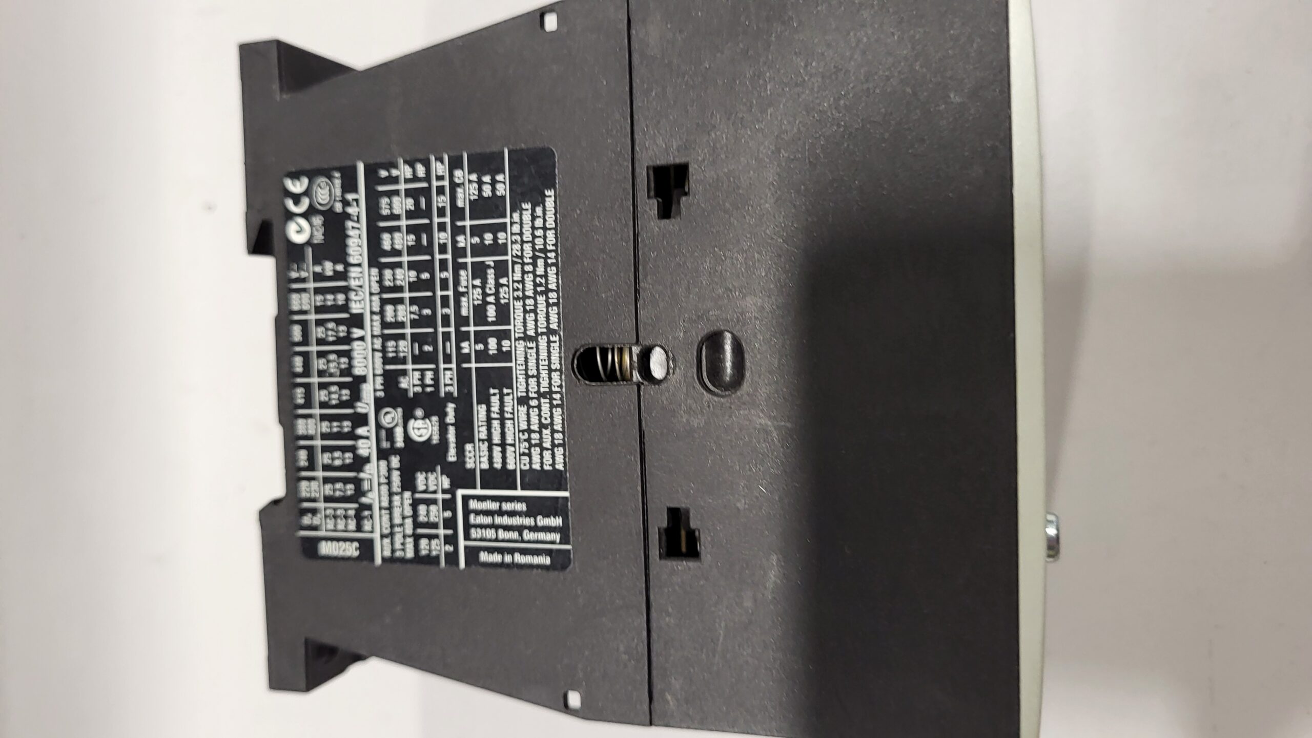 EUR. CONTACTOR 20HP COIL 120V DIL M25-01 - SIB Electric Inc