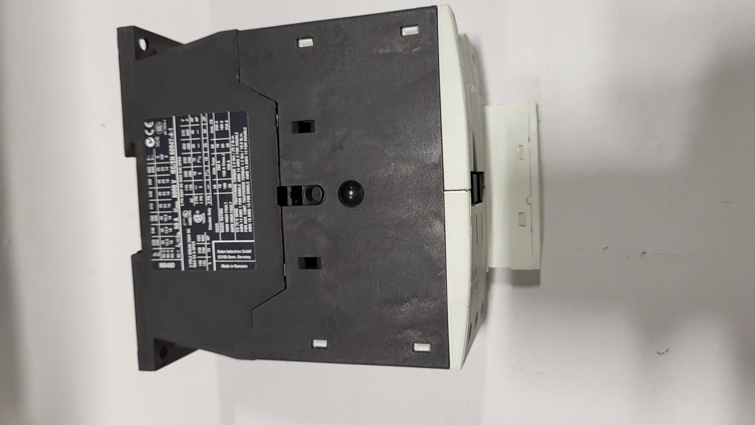 EUR. CONTACTOR 40HP COIL 24V DIL M40 - SIB Electric Inc